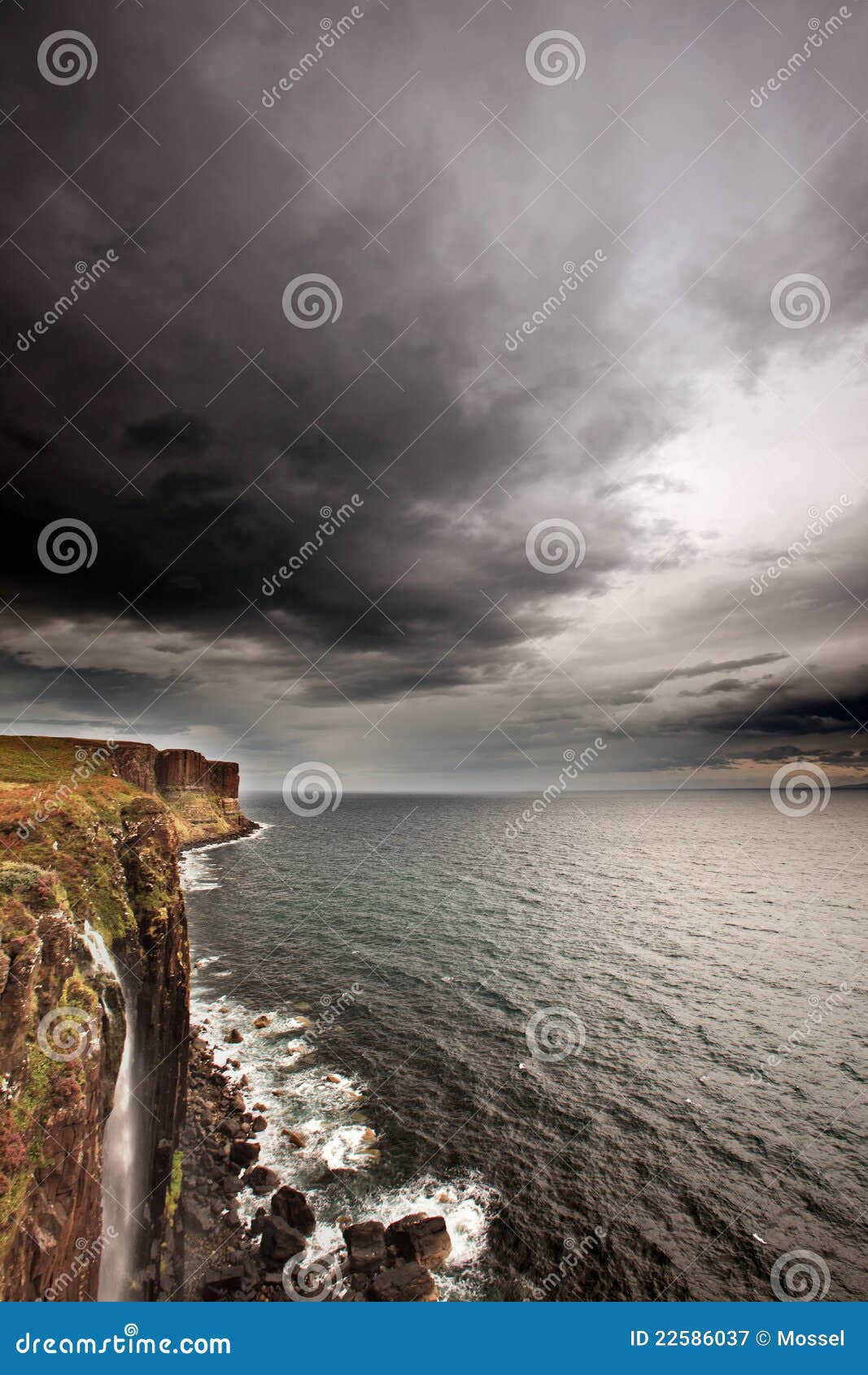 Storm Clouds Over Ocean Cliffs Stock Image - Image of rocks, cliffs ...