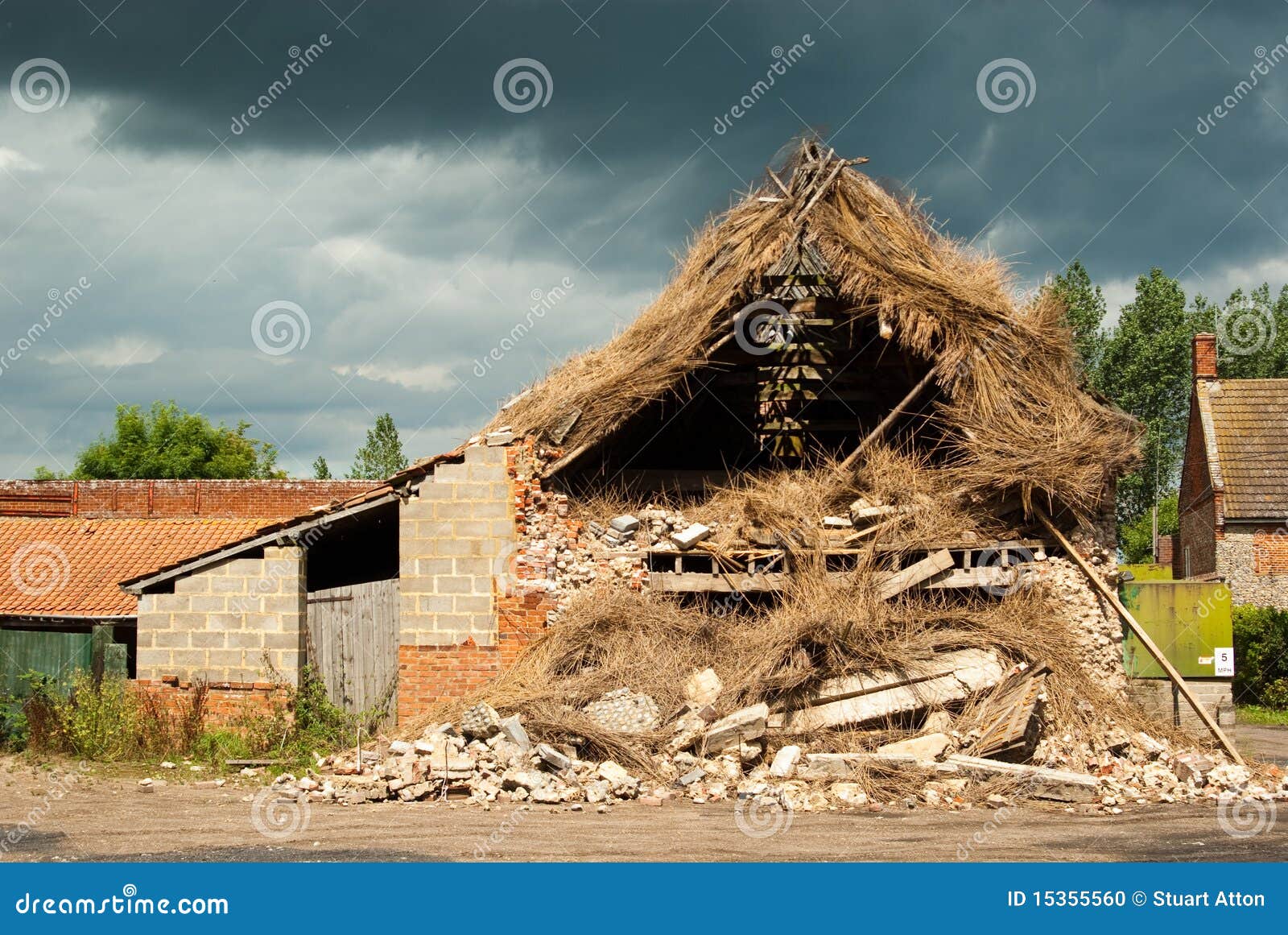 Storm damaged thatch stock photo. Image of roof, barn - 15355560