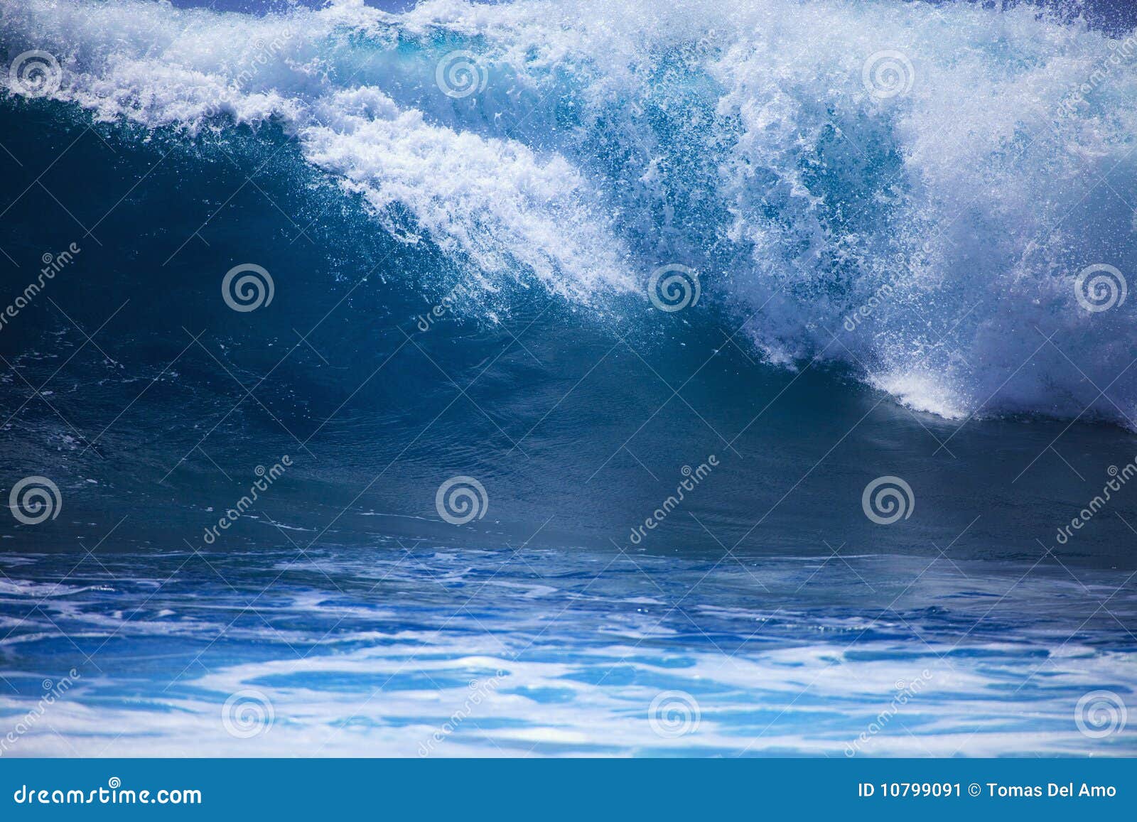Storm Surf Surges Against Oahu Shore Stock Image - Image of breakers ...