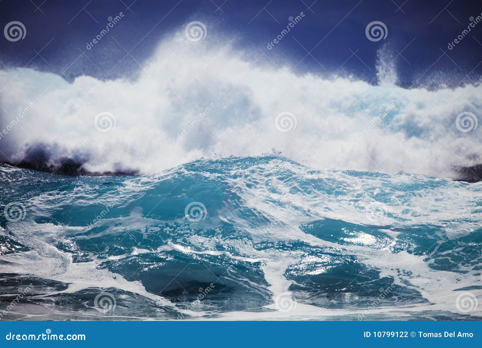 Storm Surf Surges Against Oahu Shore Stock Photo - Image of crest, foam ...