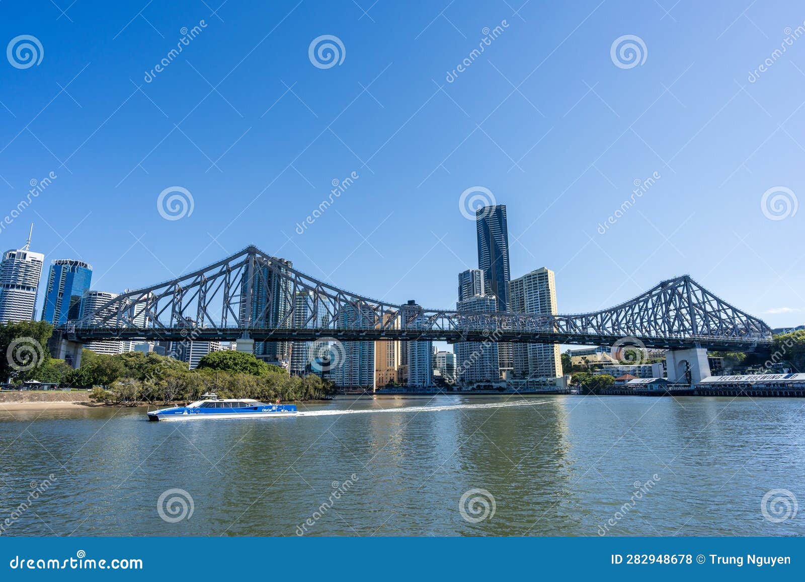 Story Bridge at Kangaroo Point Stock Photo - Image of point, queensland ...