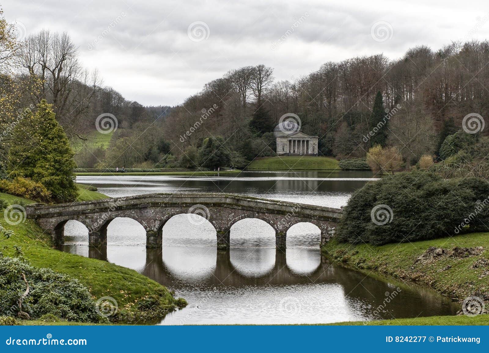 Stourhead landscape garden stock image. Image of wiltshire - 8242277