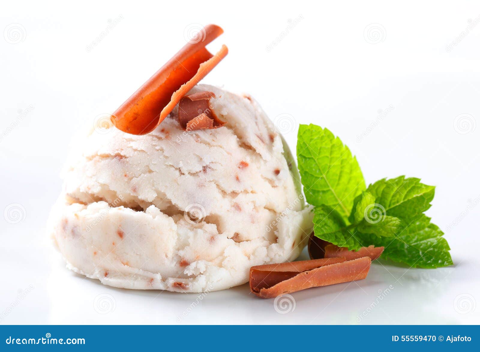 Stracciatella glass arkivfoto. Bild av kräm, krullning - 55559470