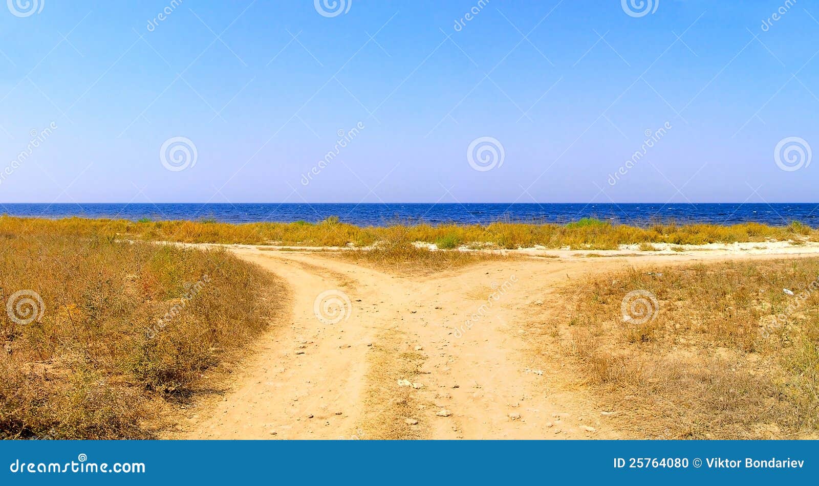 Strada e mare fotografia stock. Immagine di calma, ambiente - 25764080