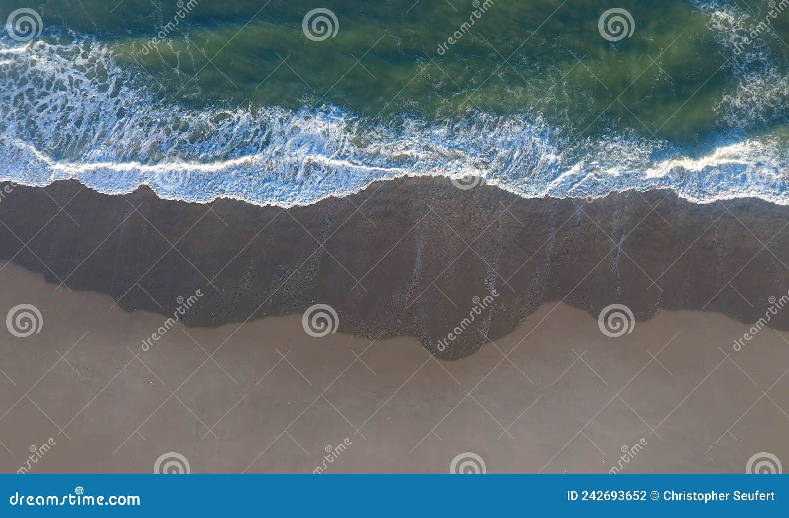 Atlantic Ocean Waves at Chatham, Cape Cod Stock Photo - Image of guard ...