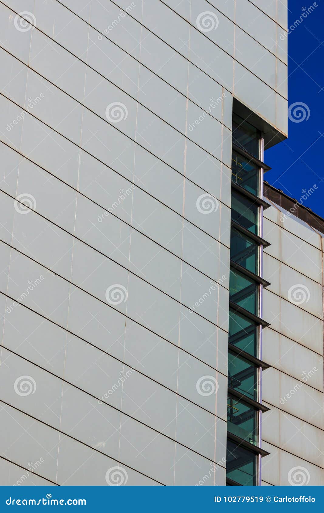 Straight Lines in Modern Architecture Stock Image - Image of facade ...