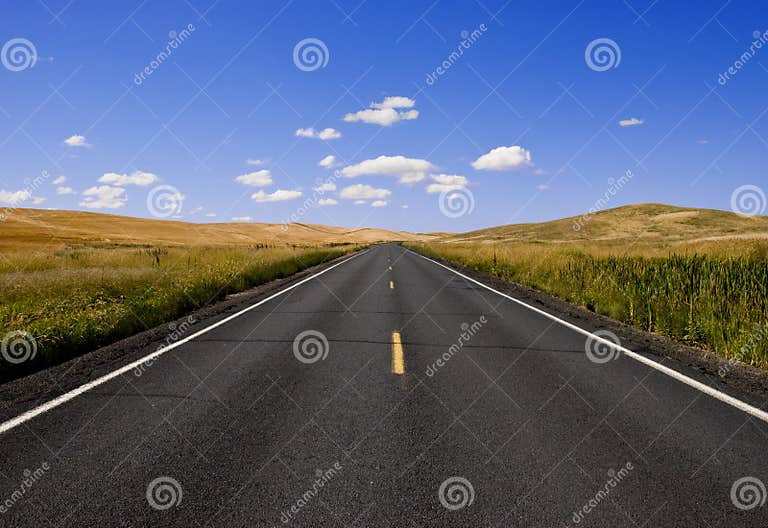 Straight road stock image. Image of distance, outdoors - 11514073
