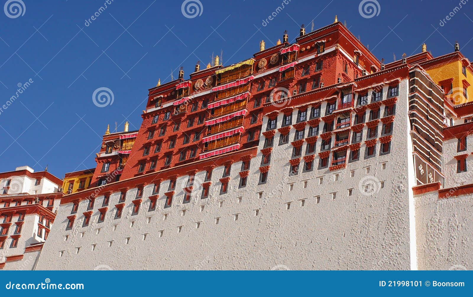 Straight Rows of Many Windows in Potala Palace Stock Image - Image of ...