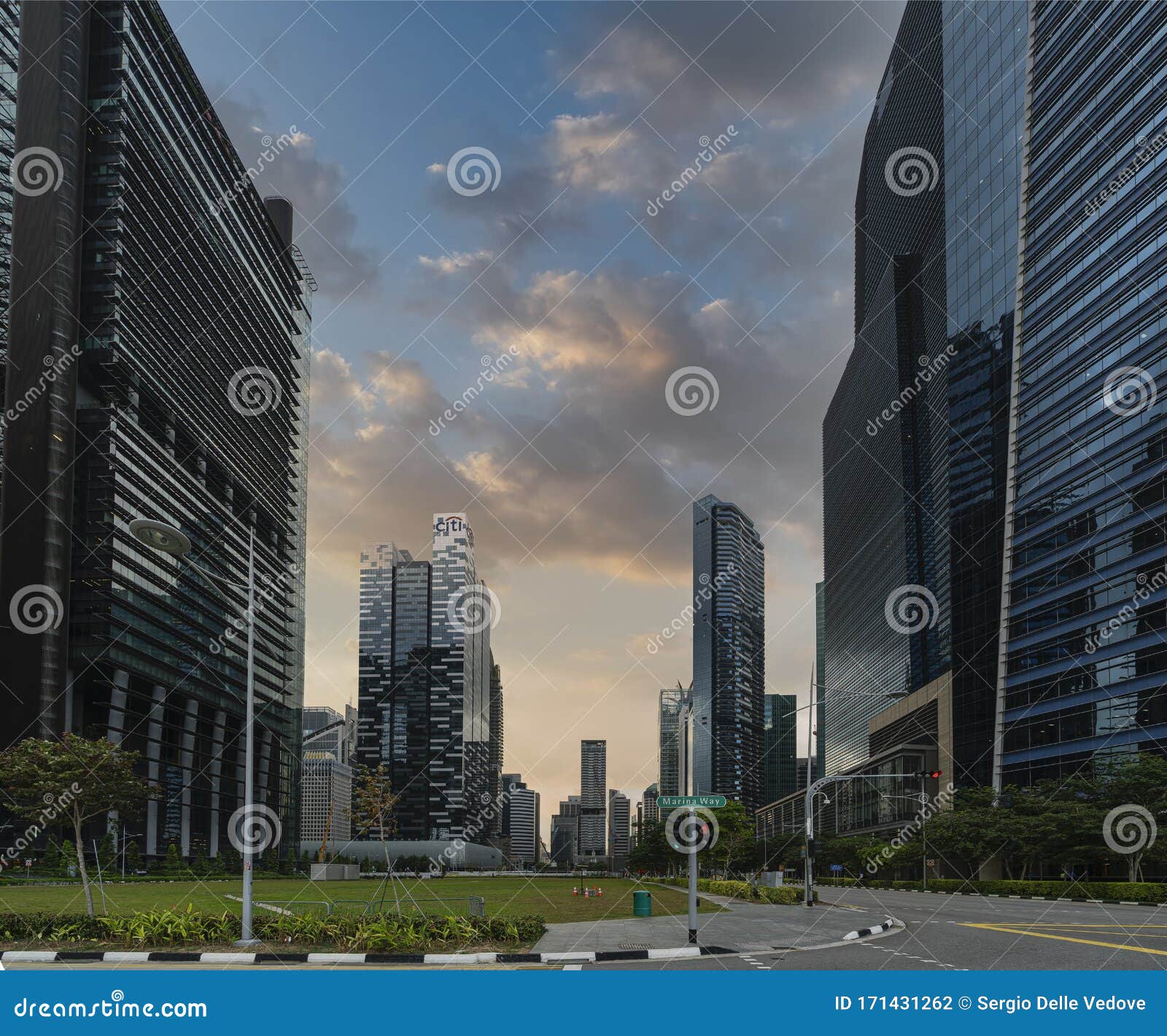 Straits View in Singapore editorial photography. Image of panoramic ...