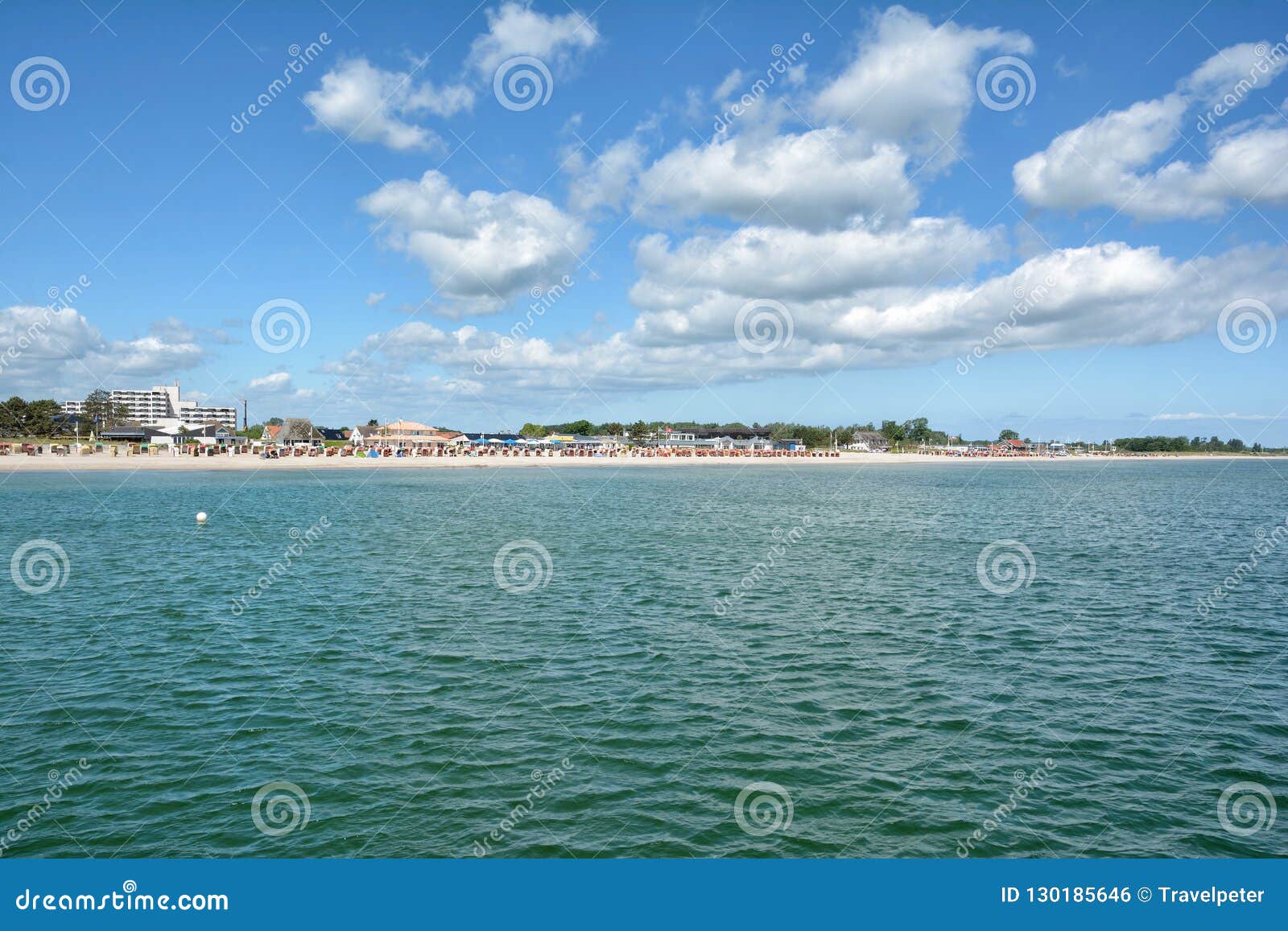 Strand En Dorp Van Dahme, Oostzee, Duitsland Stock Foto - Image of ...