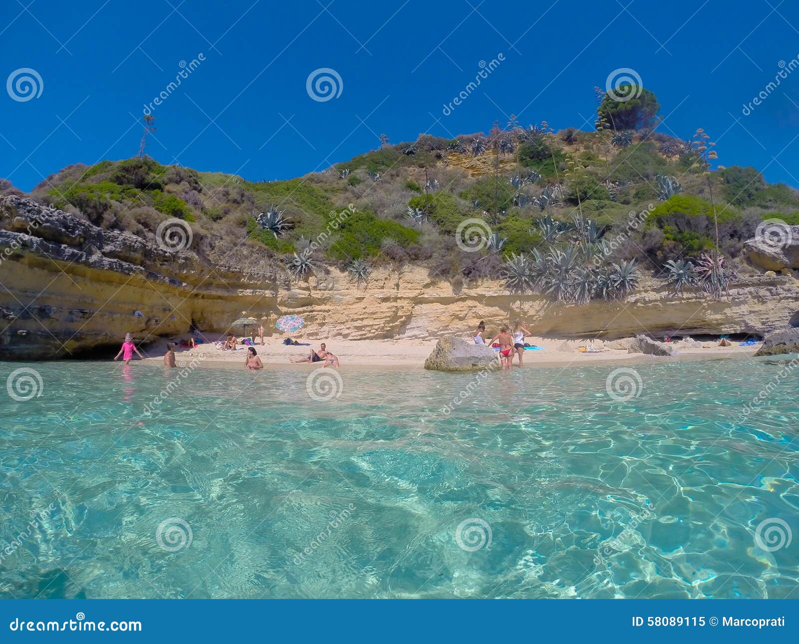 Strand Grekland fotografering för bildbyråer. Bild av sand - 58089115