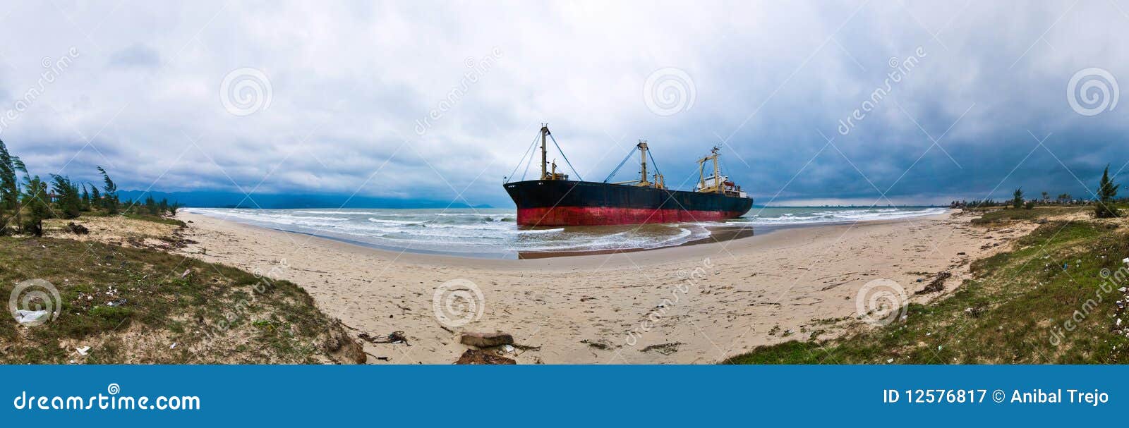 Stranded ship stock image. Image of industry, abandoned - 12576817