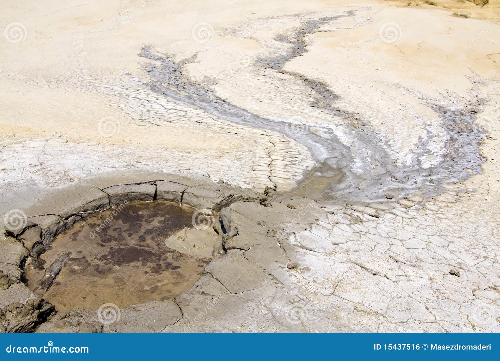 Straripamento Del Vulcano Del Fango Fotografia Stock - Immagine di ...
