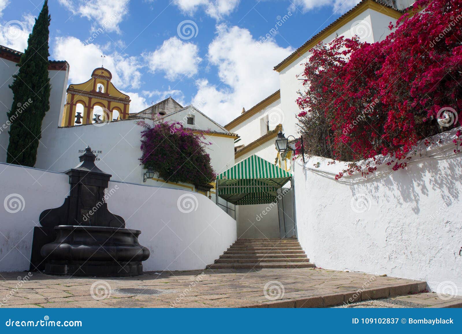 Straten in Malaga, Spanje stock afbeelding. Image of stap - 109102837