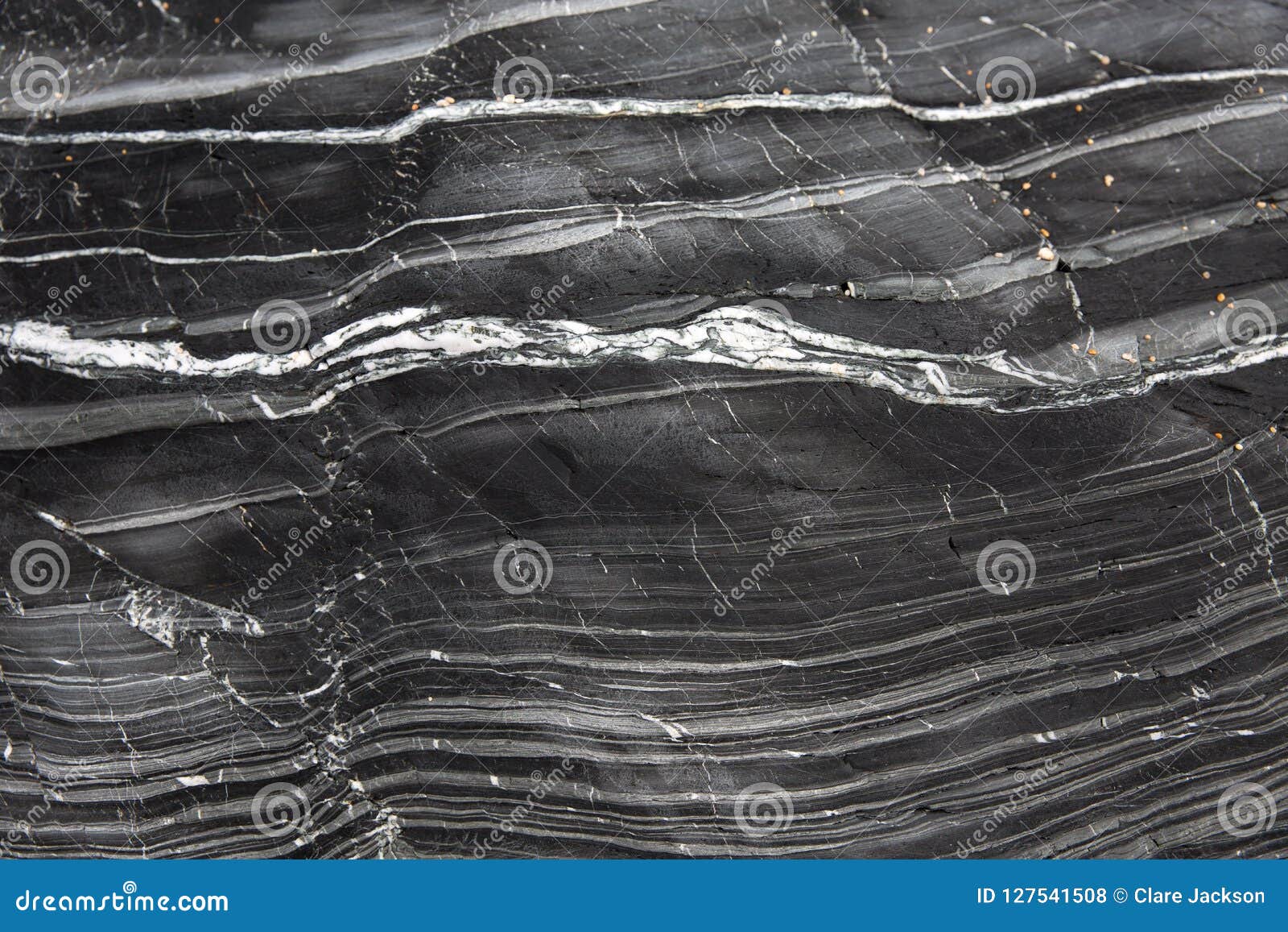 Strati Della Roccia Dell'ardesia Fotografia Stock - Immagine di ...