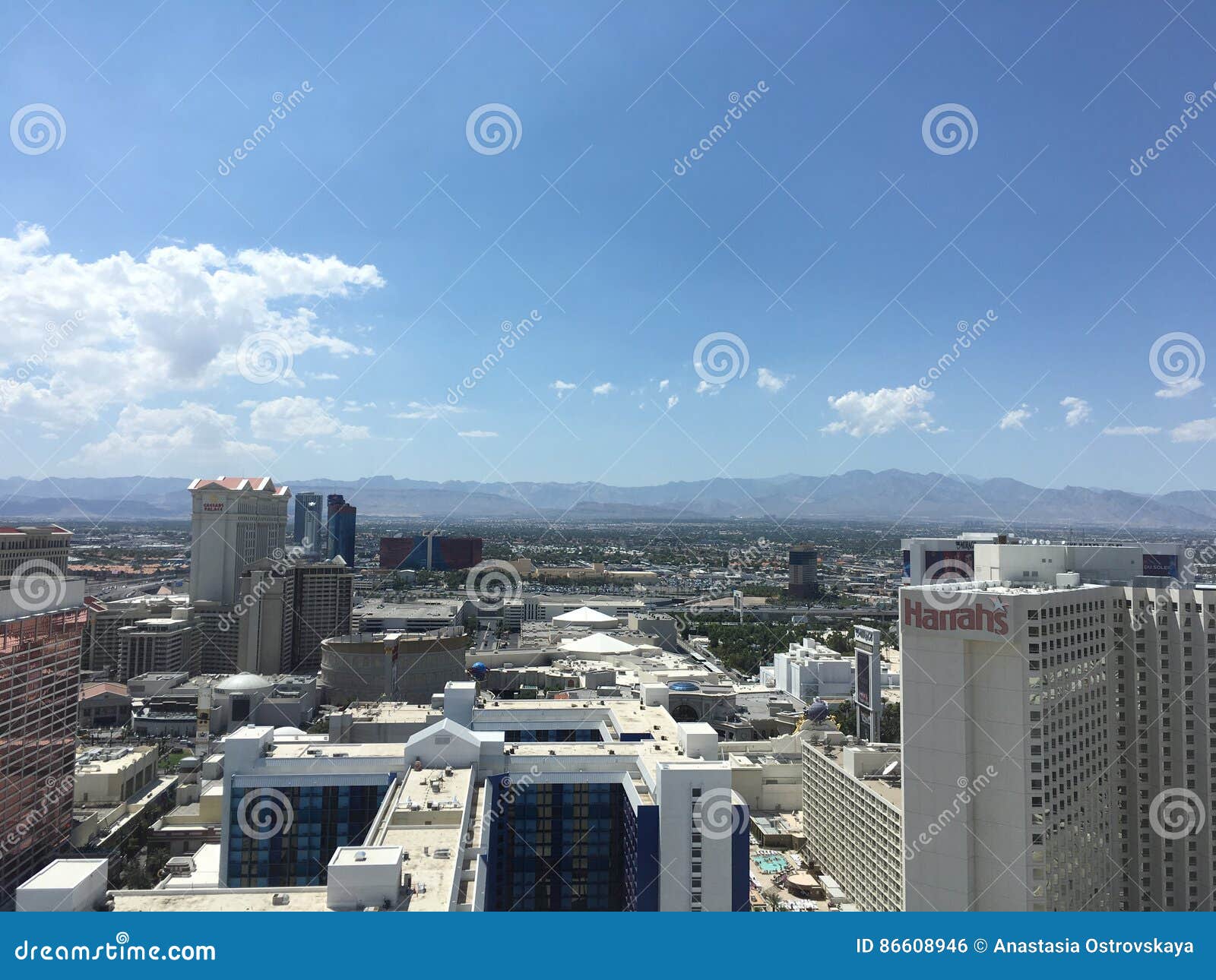 Stratosphere editorial photo. Image of view, building - 86608946