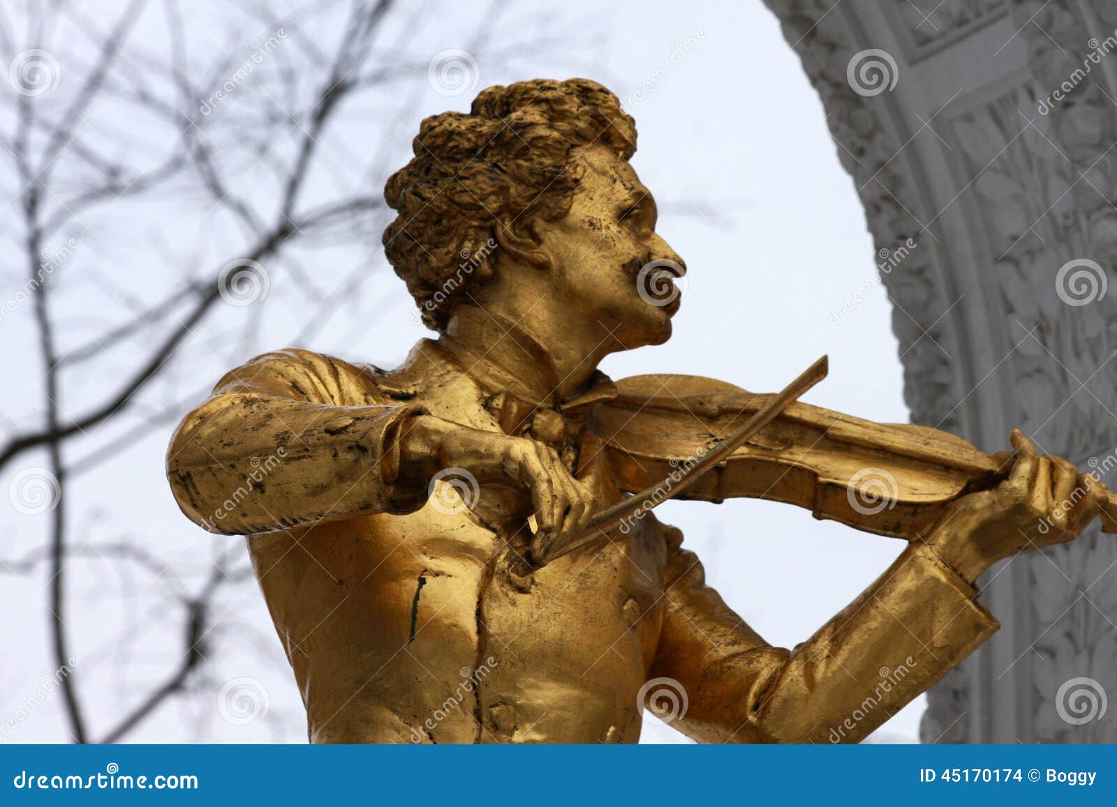 Strauss monument in Vienna stock photo. Image of symbol - 45170174
