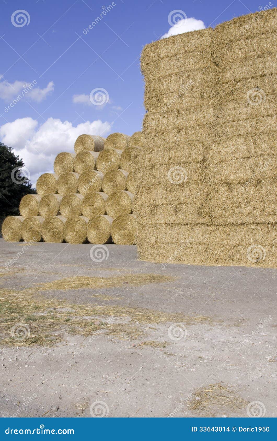 Straw Stack stock photo. Image of harvest, feed, straw - 33643014