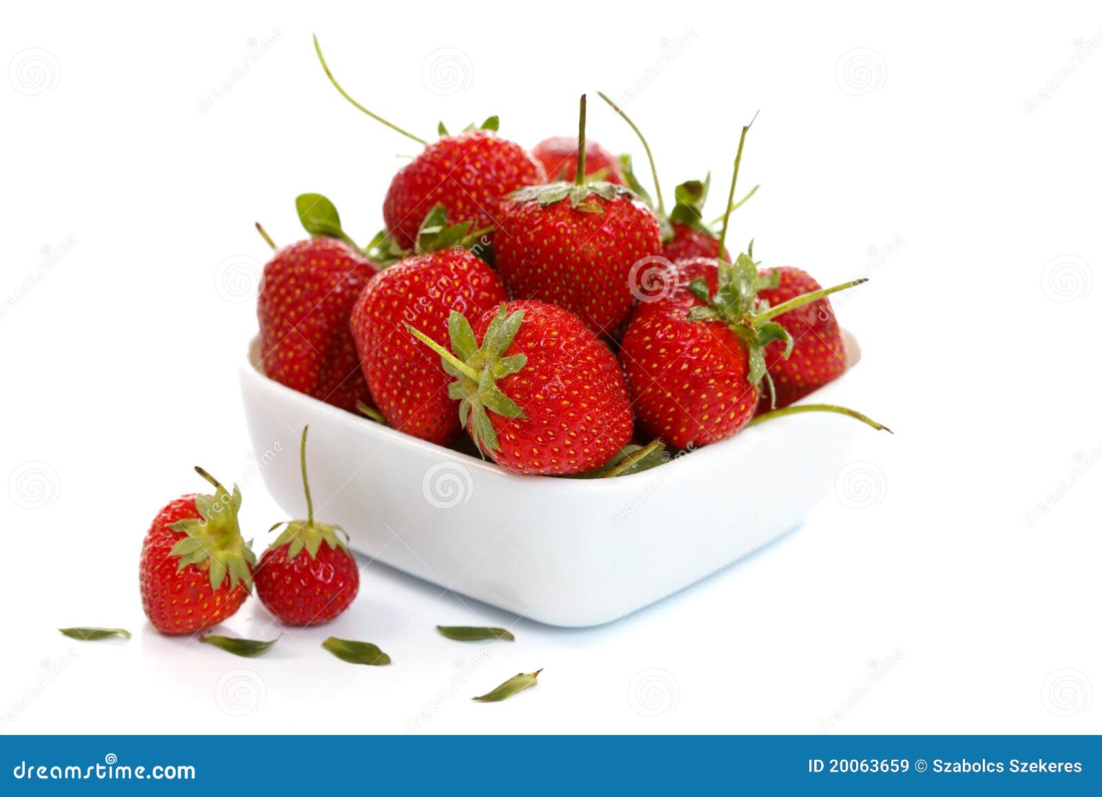 Strawberries in a bowl stock image. Image of sweet, organic - 20063659
