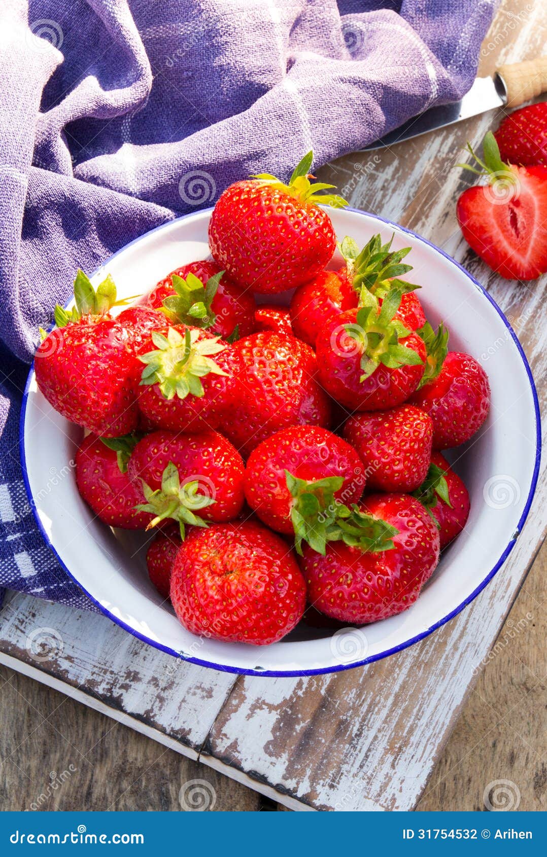 Strawberries in a Bowl . stock photo. Image of delicious - 31754532