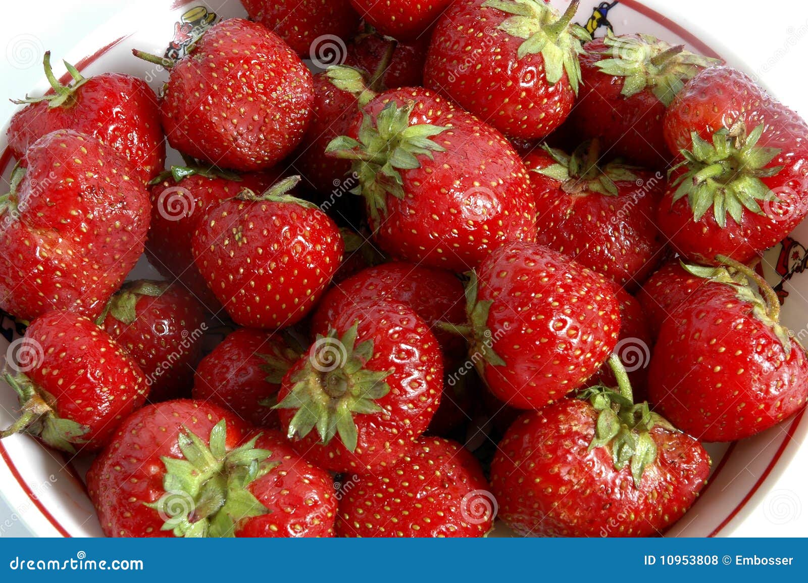 Strawberries on a plate stock photo. Image of bowl, berry - 10953808