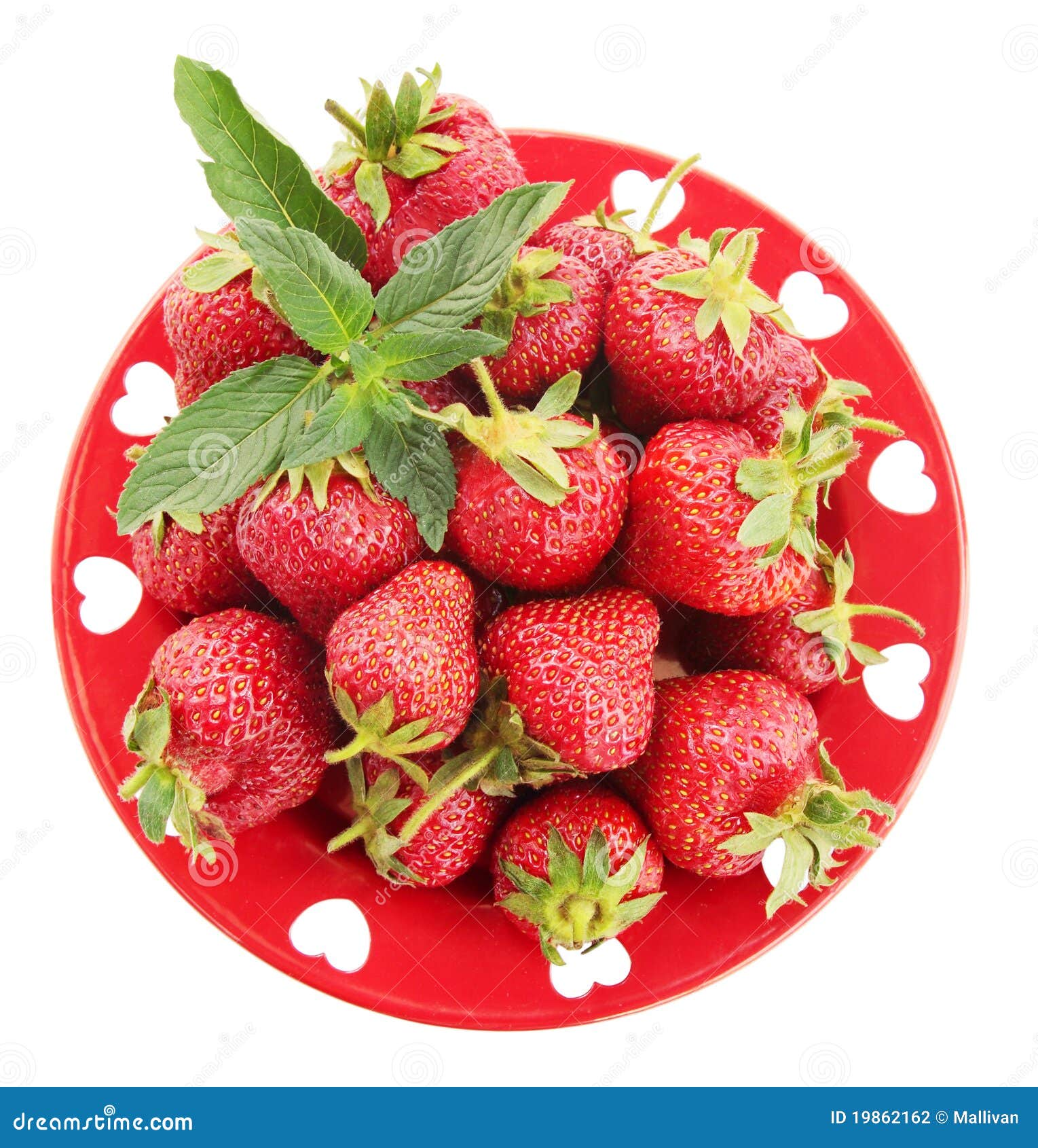 Strawberries on the plate stock photo. Image of leaf - 19862162