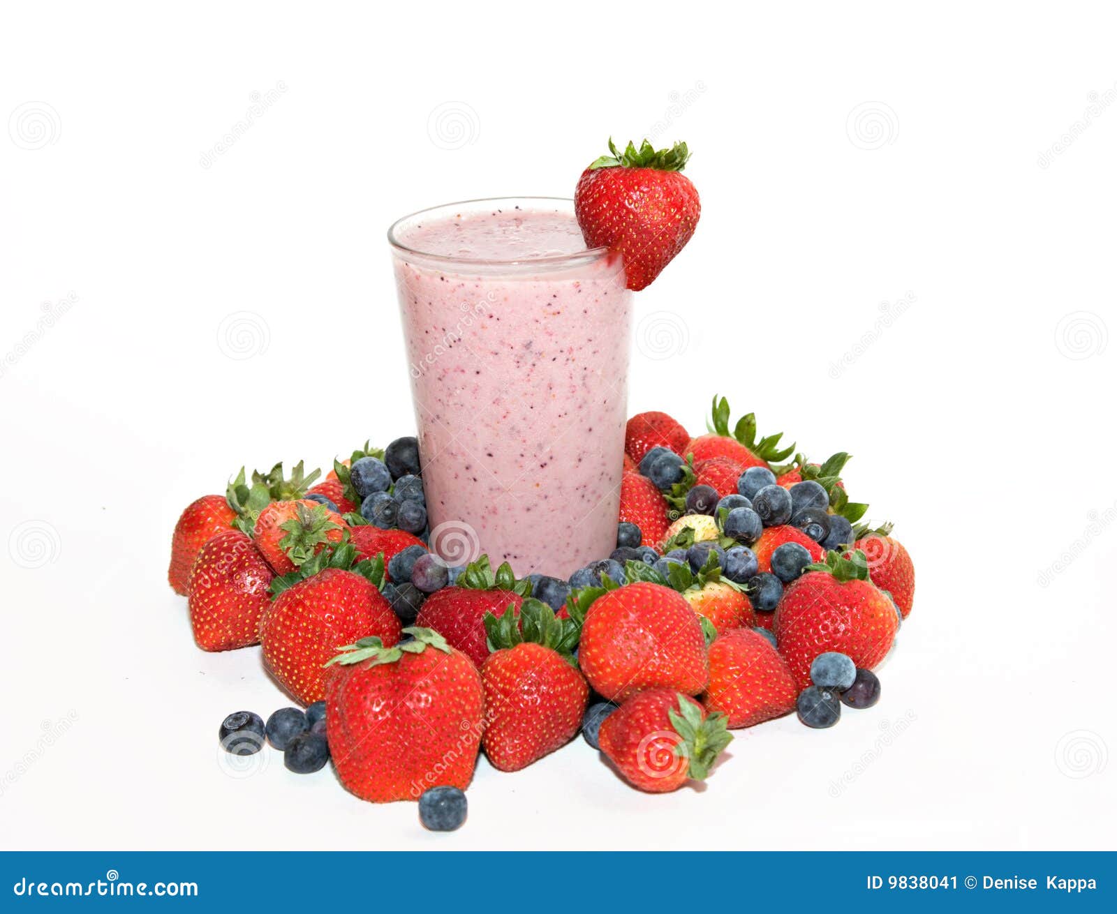 Blueberry And Strawberry Garnishes