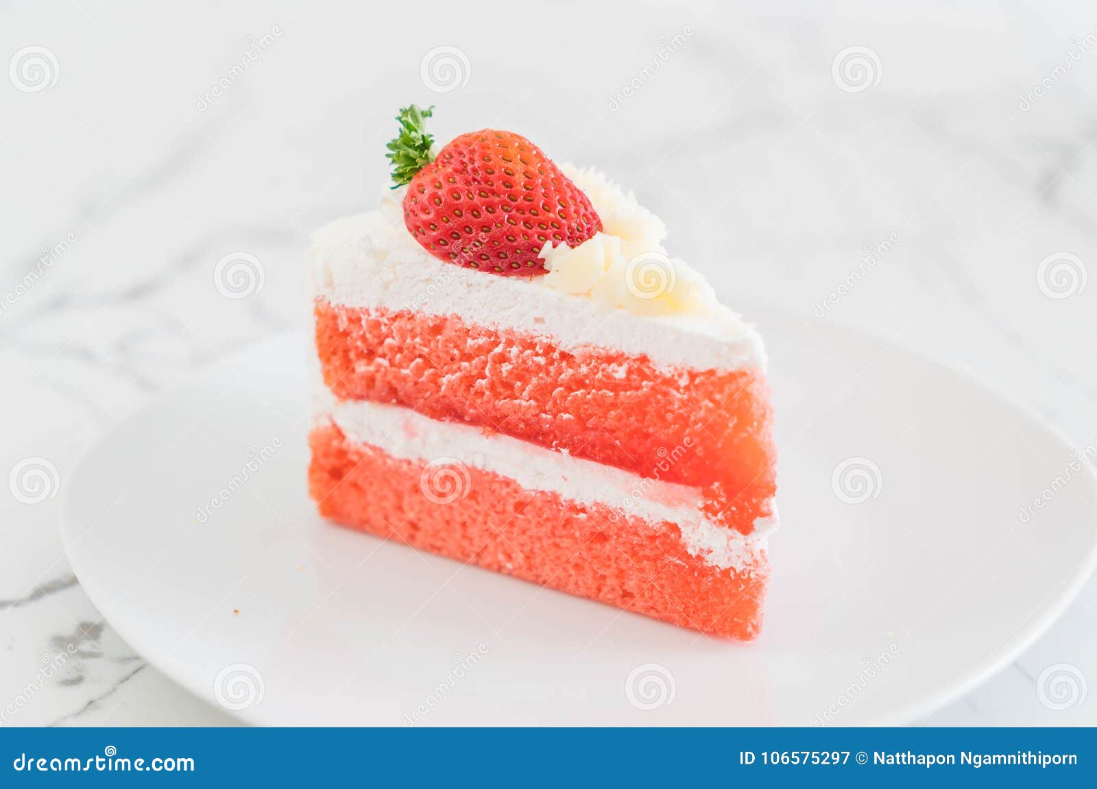 Strawberry cake on plate stock image. Image of brown - 106575297