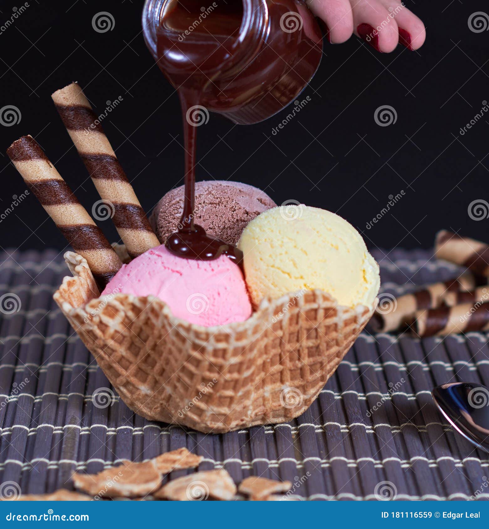 Strawberry Chocolate Ice Cream and Shortbread with Falling Chocolate ...