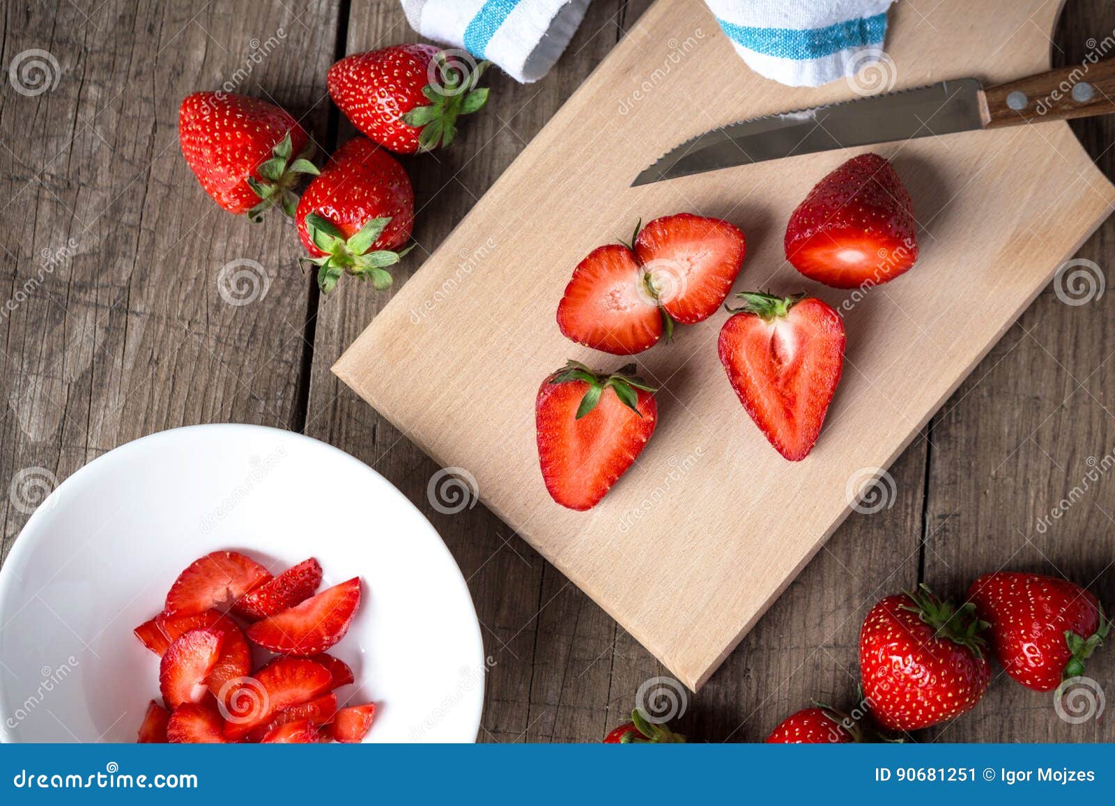Strawberry on Chopping Wooden Board Stock Image - Image of floral ...