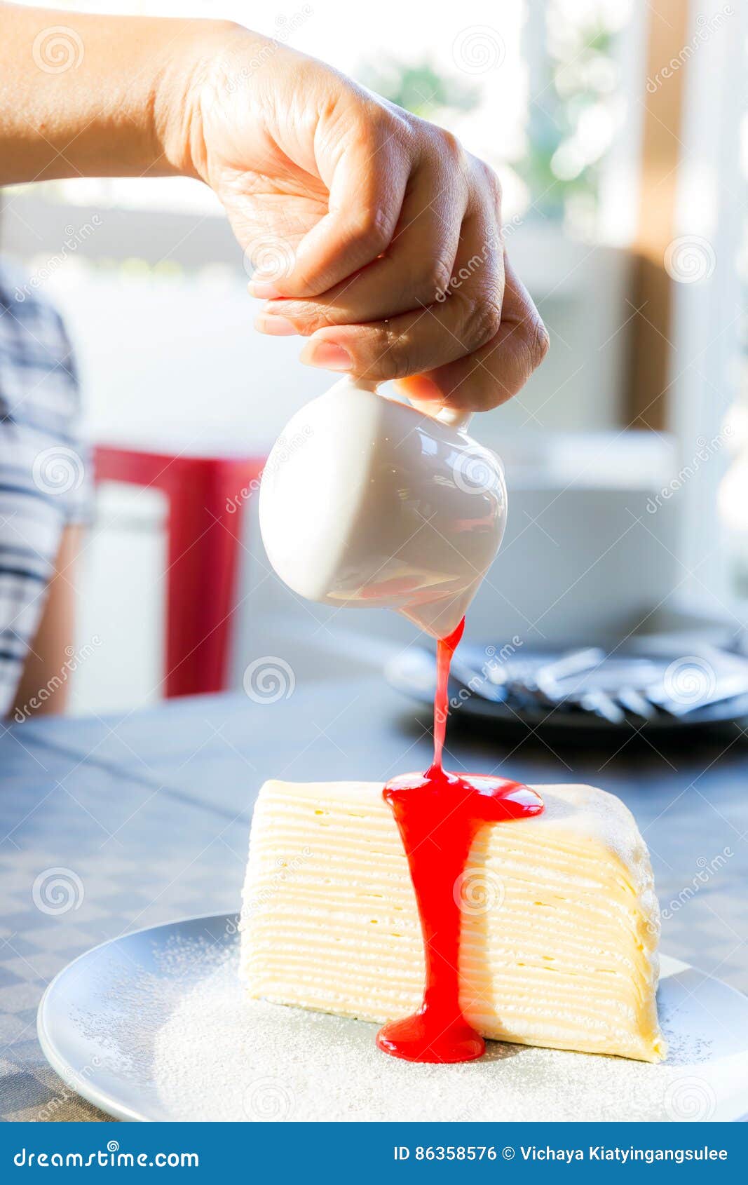 Drops On Crape Myrtle Buds After The Rain, Lagerstroemia Indica Royalty ...