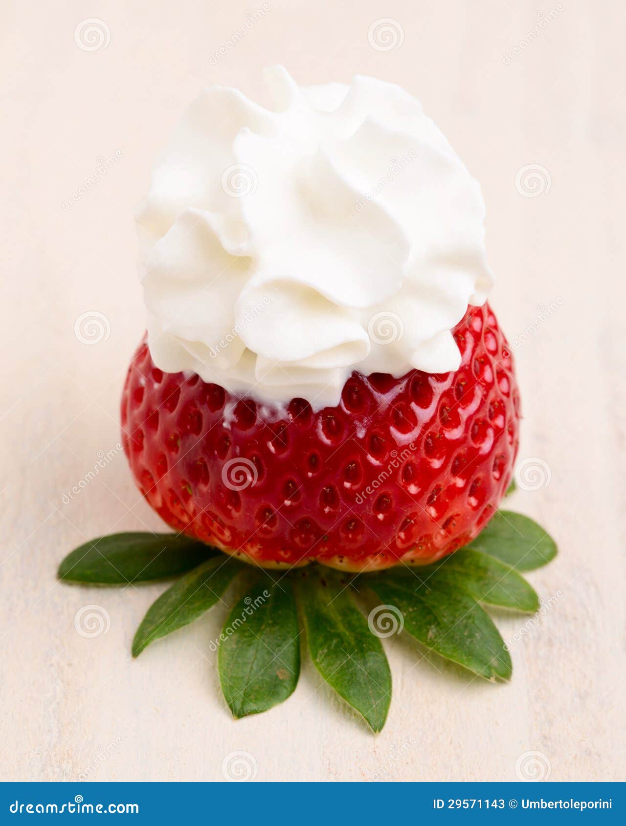 Strawberry and cream stock image. Image of refreshment - 29571143