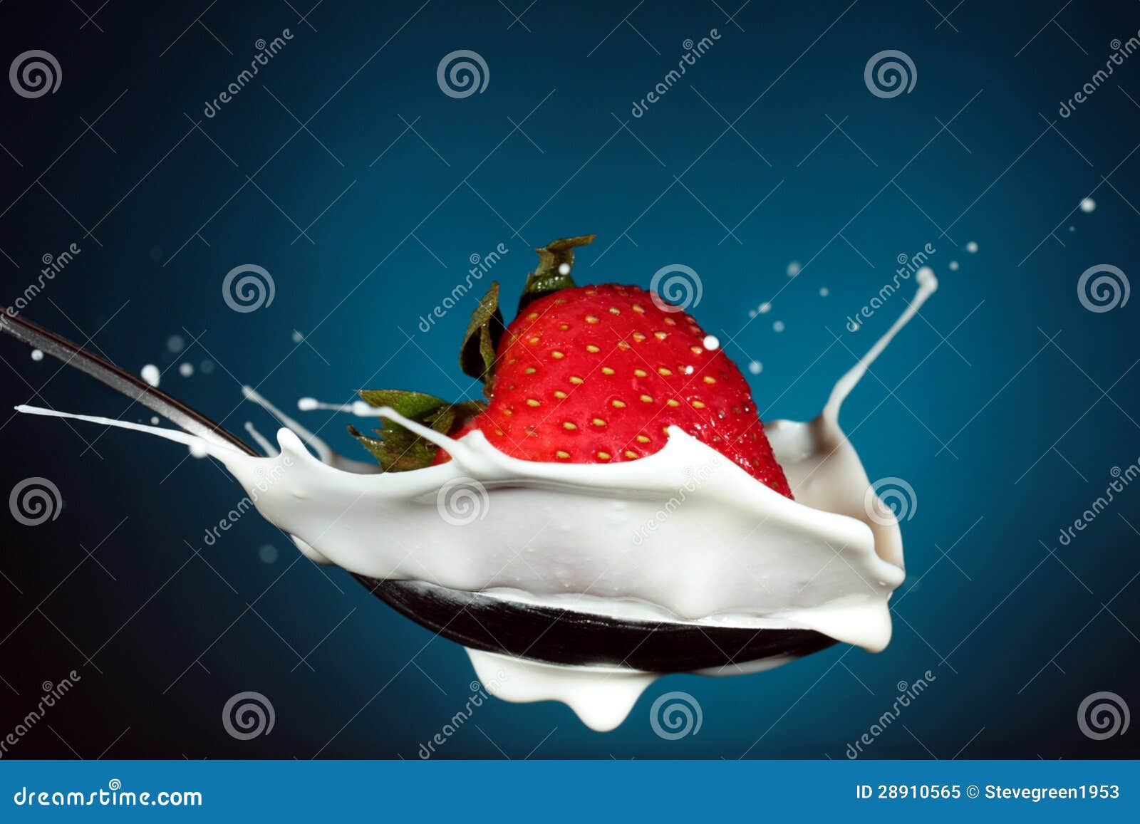 Strawberry cream splash stock image. Image of strawberry - 28910565