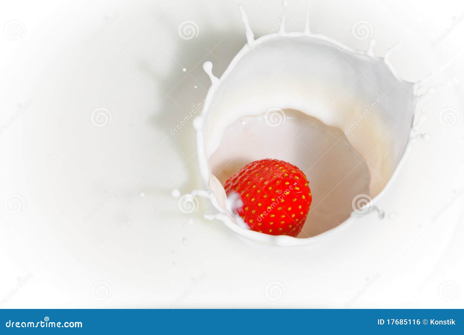 The Strawberry Falling in Milk Stock Photo - Image of liquid, milk ...