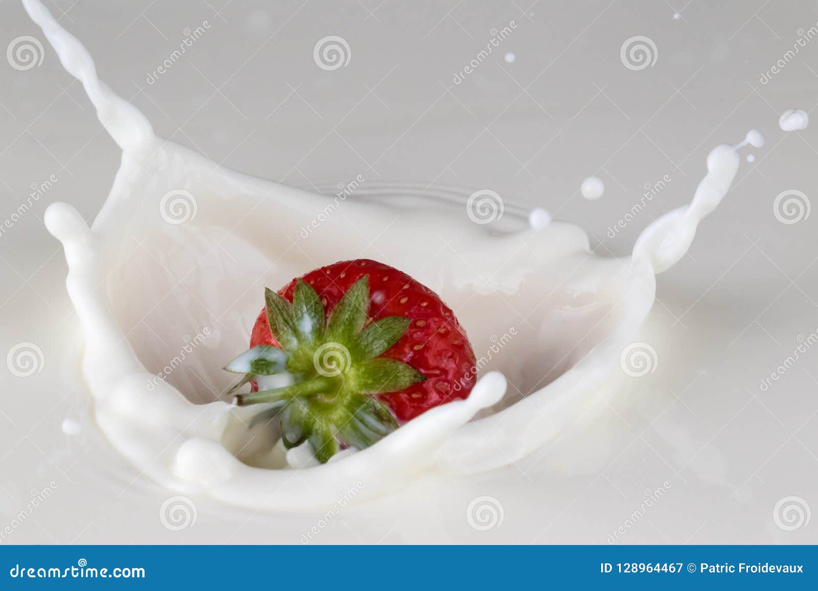 Strawberry Falling into Milk Stock Image - Image of motion, dessert ...