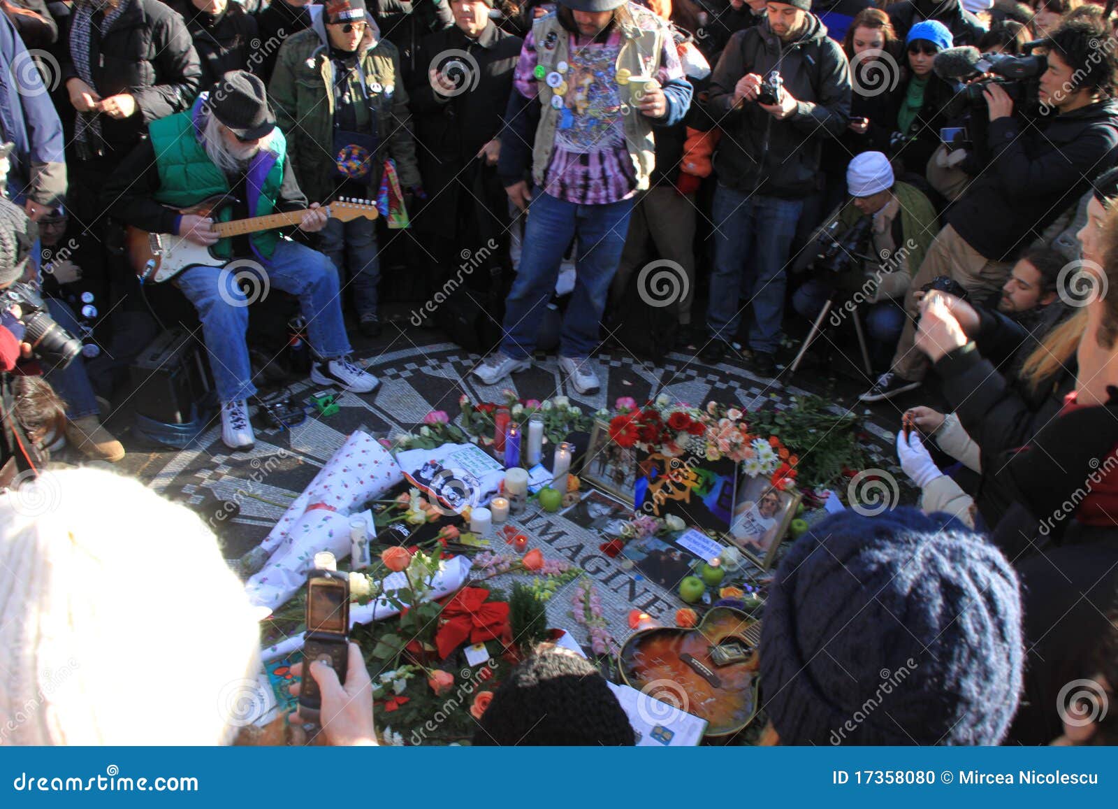 Strawberry Fields, John Lennon Memorial Editorial Image - Image of ...