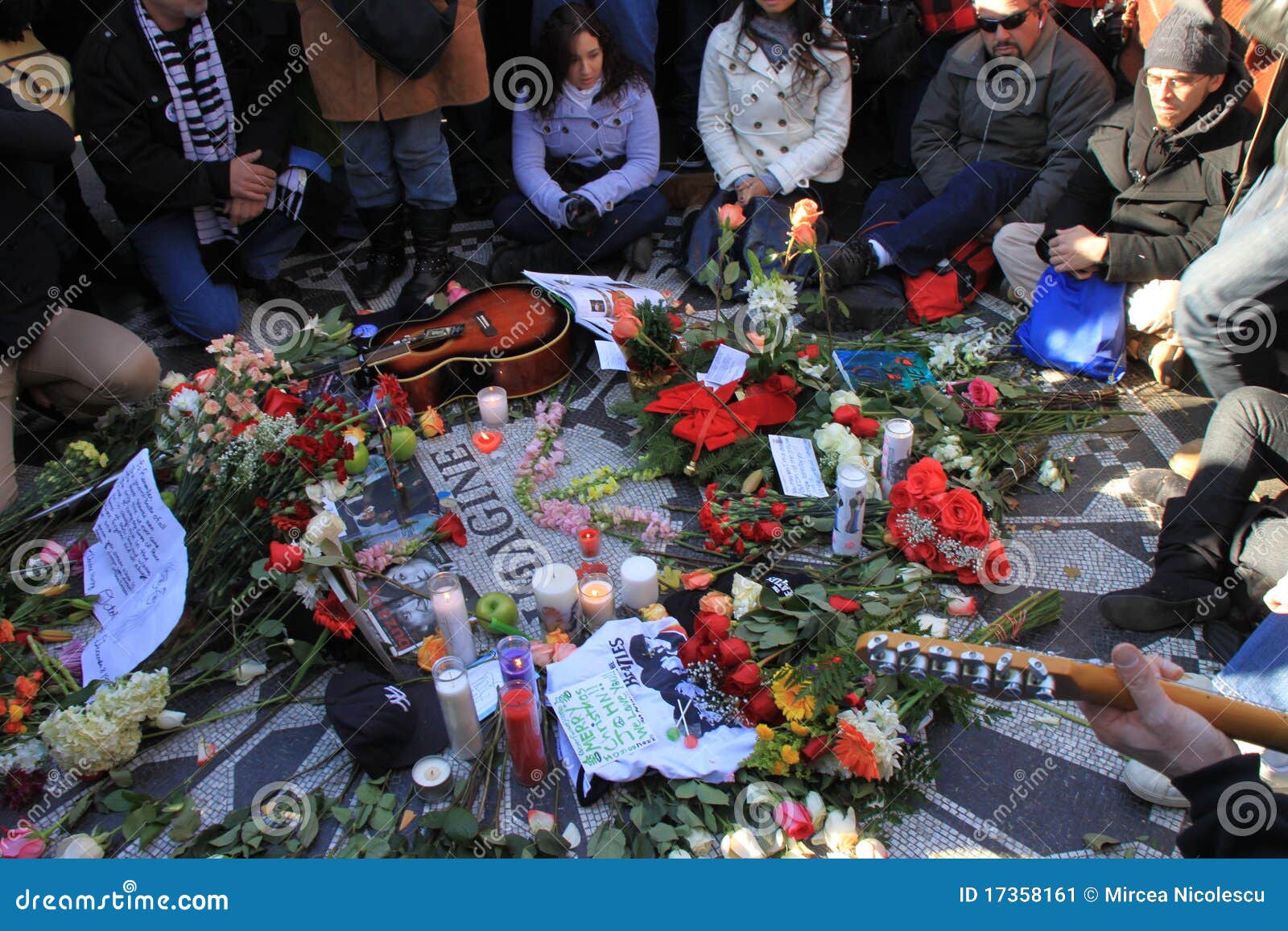 Strawberry Fields, John Lennon Memorial Editorial Photo - Image of ...