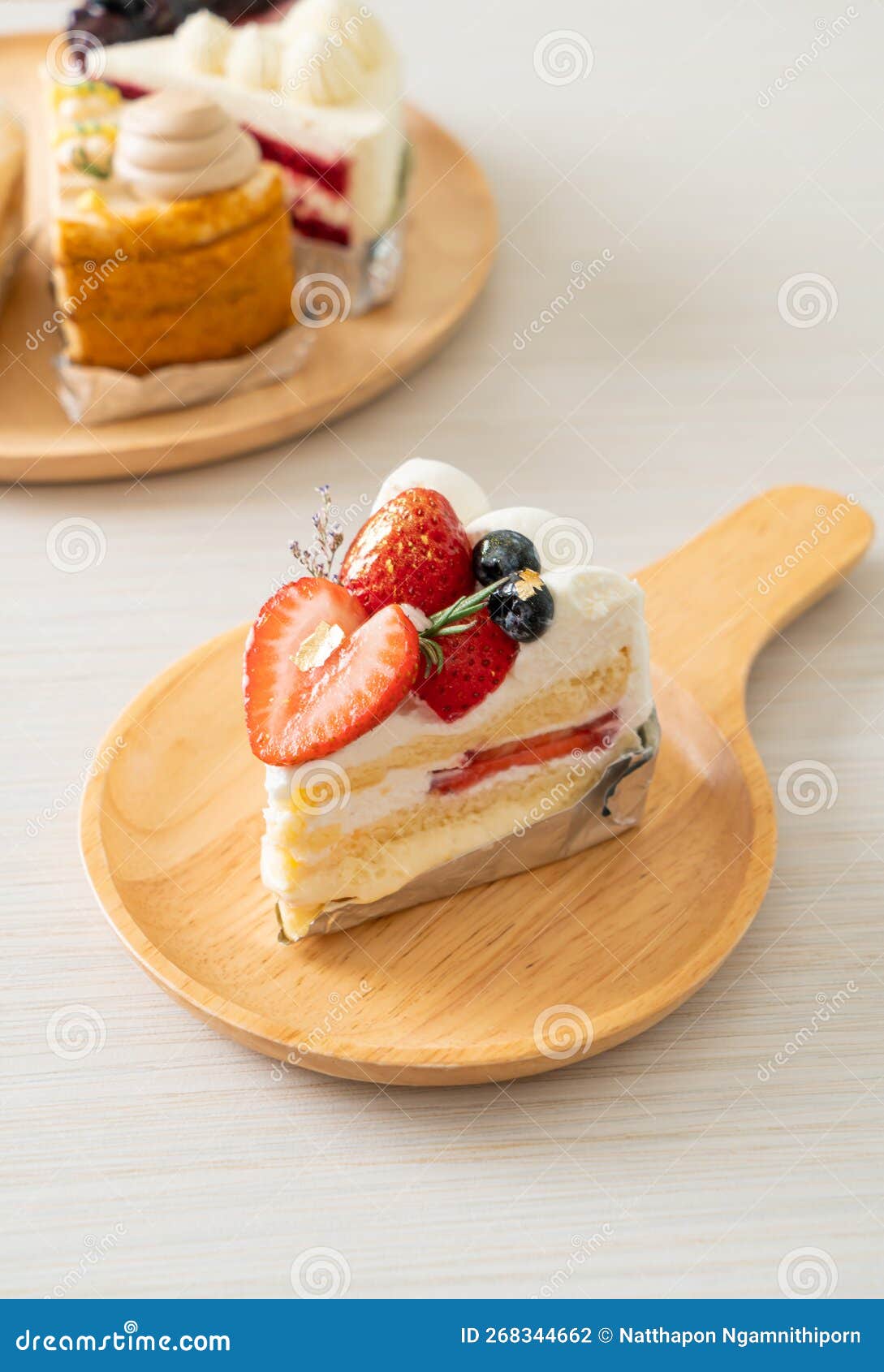 Strawberry Fresh Cream Cake on Plate Stock Photo - Image of cookery ...