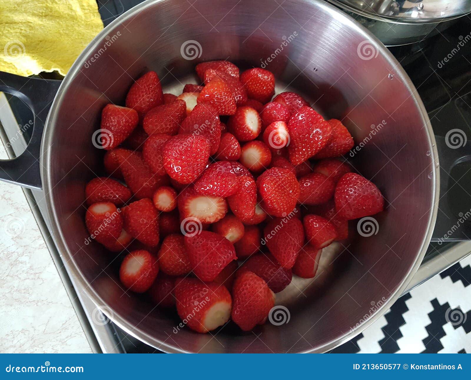 Strawberry jam preparation stock image. Image of bright - 213650577