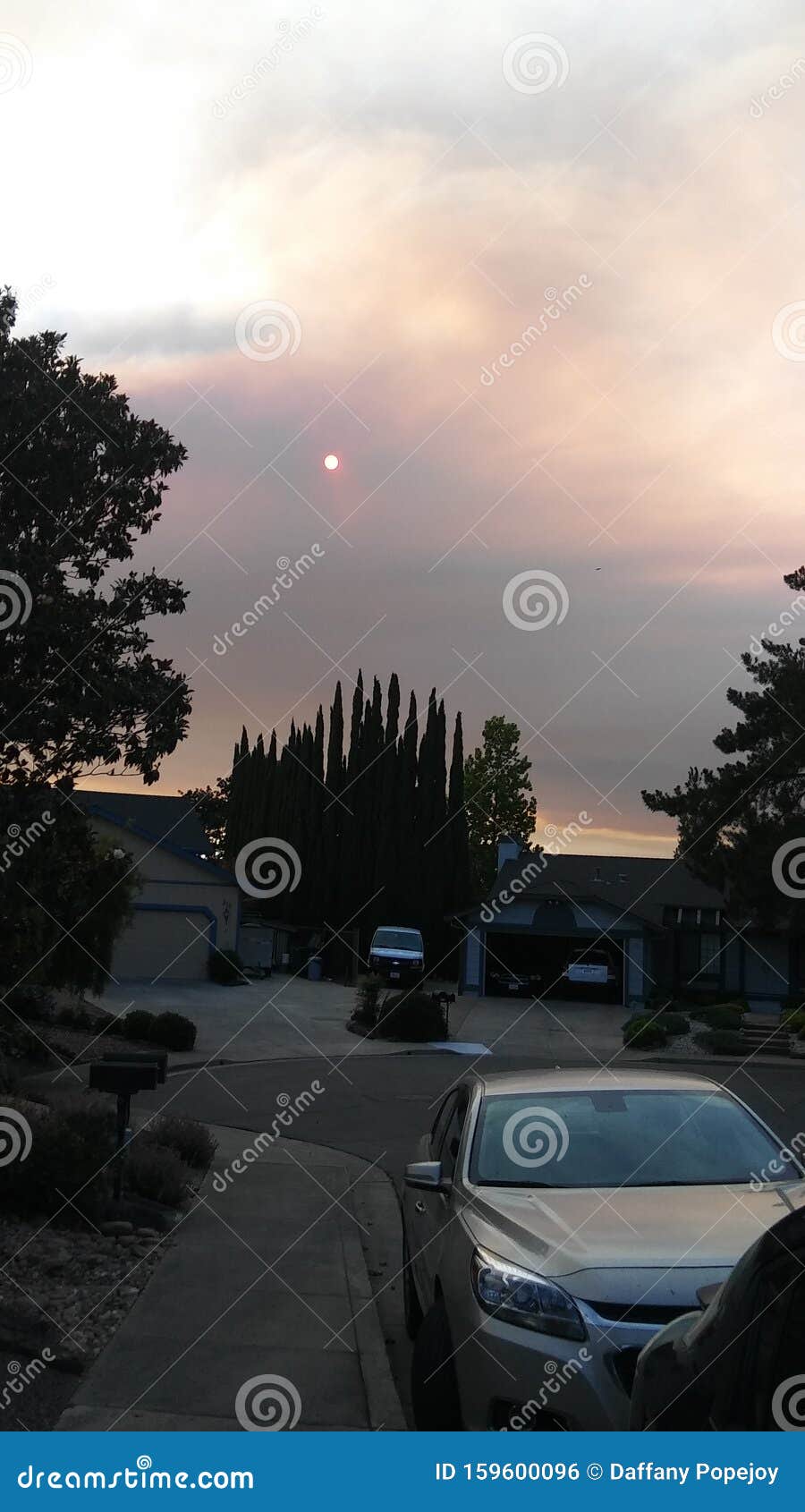 Strawberry Moon Eclipse editorial photo. Image of sunset - 159600096