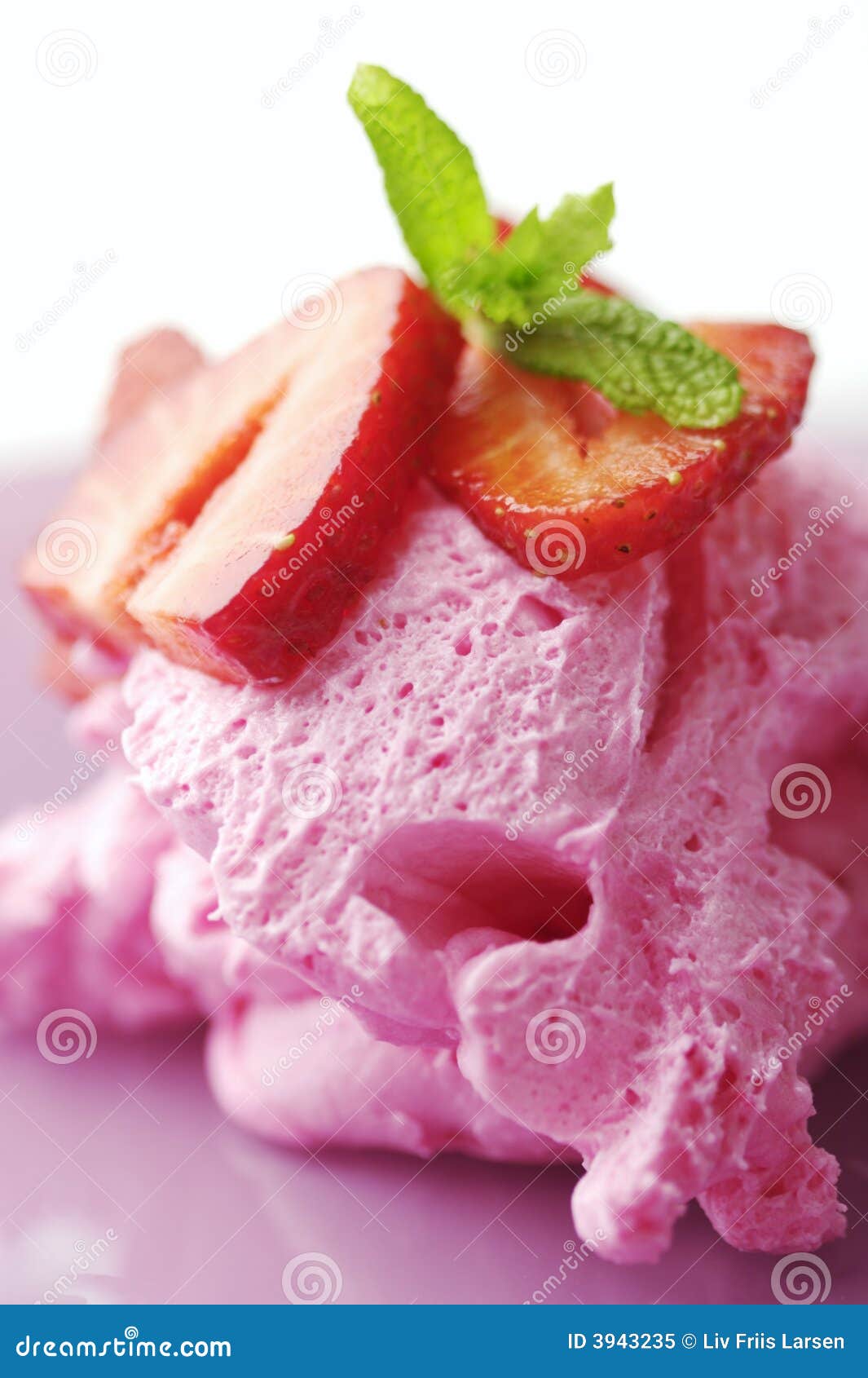 Strawberry mousse stock image. Image of dessert, fresh - 3943235