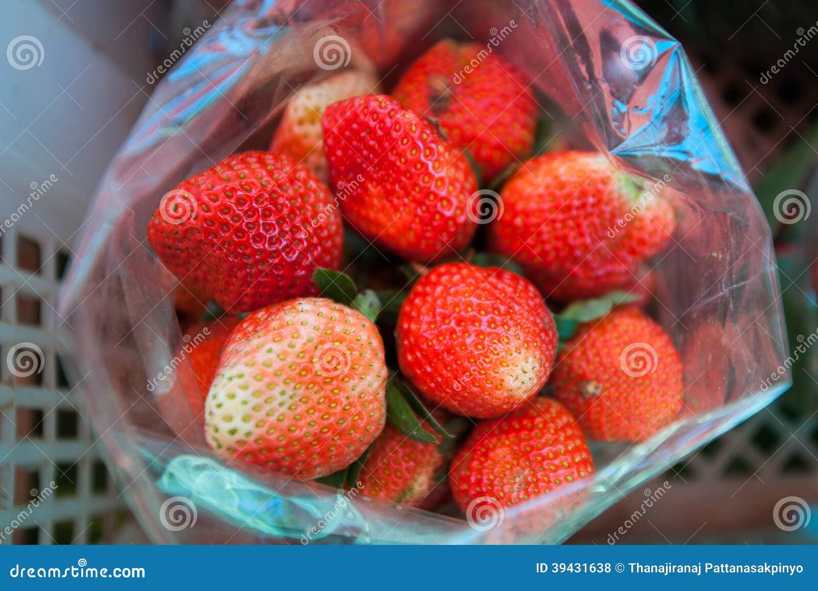 Strawberry in pack stock photo. Image of ripe, strawberry - 39431638