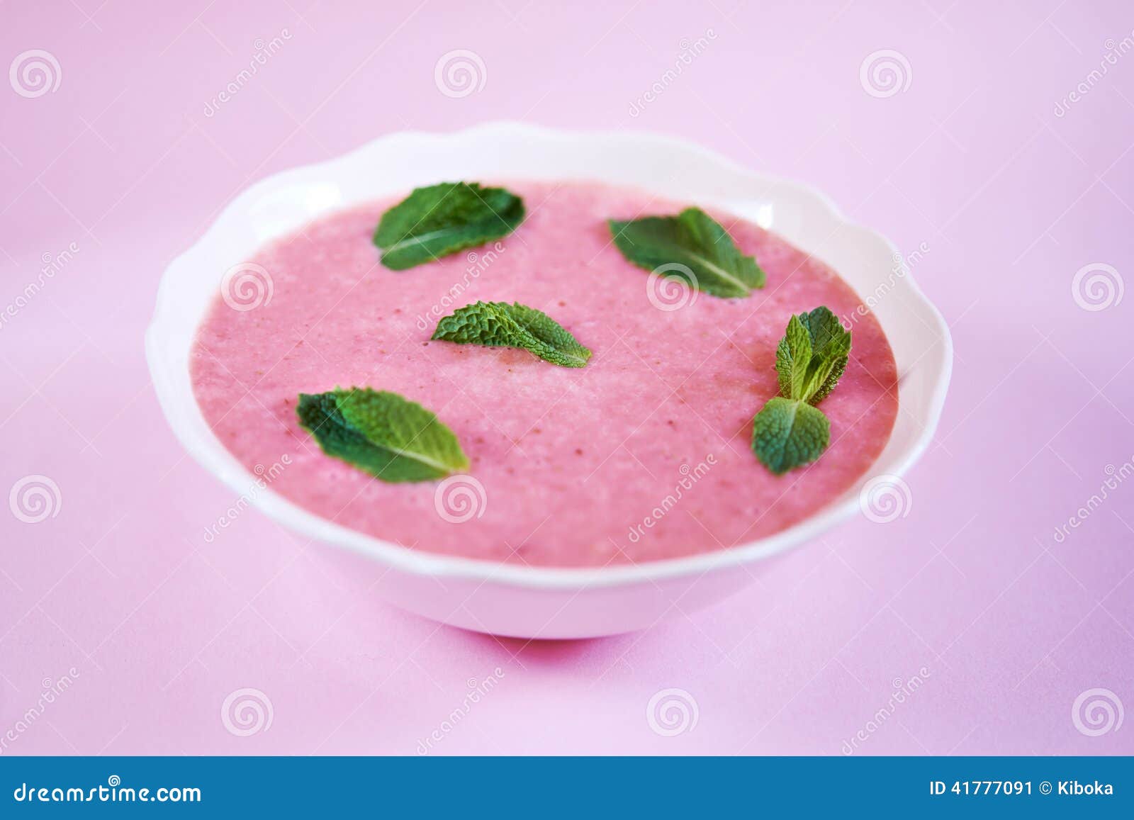 Strawberry soup stock image. Image of dessert, healthy - 41777091