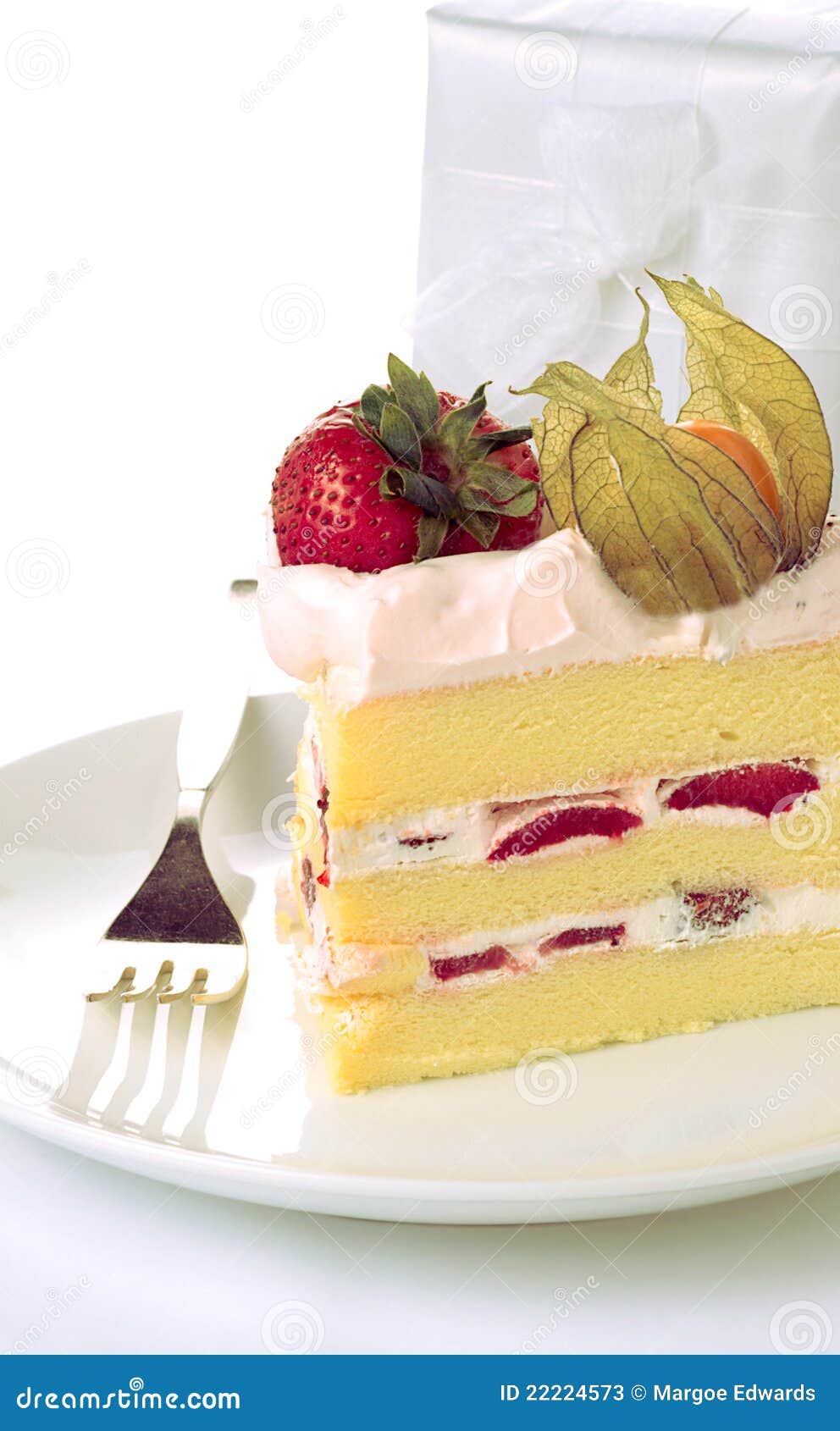 Strawberry sponge cake stock image. Image of layers, whipped - 22224573