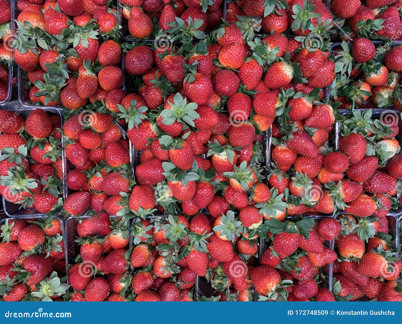 Strawberry in the store stock image. Image of seasonal - 172748509