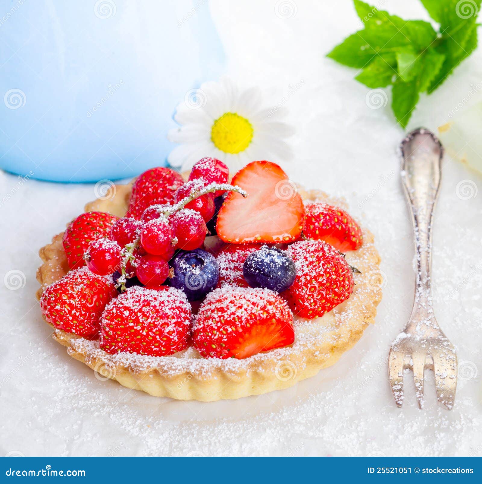 Strawberry Tart Dusted with Sugar Stock Image - Image of dessert, diet ...