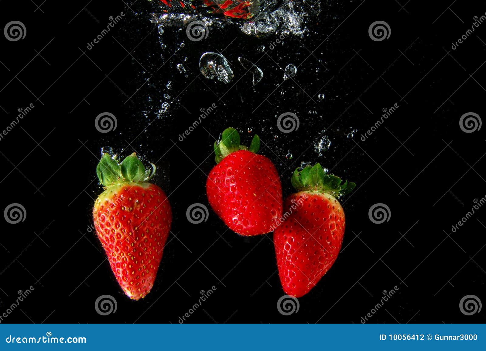 Strawberry in water stock photo. Image of splashing, freshness - 10056412