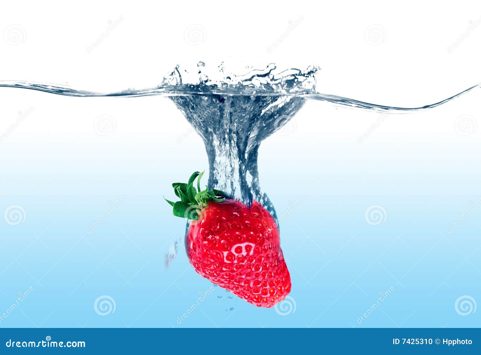 Strawberry in water stock photo. Image of strawberry, clean - 7425310