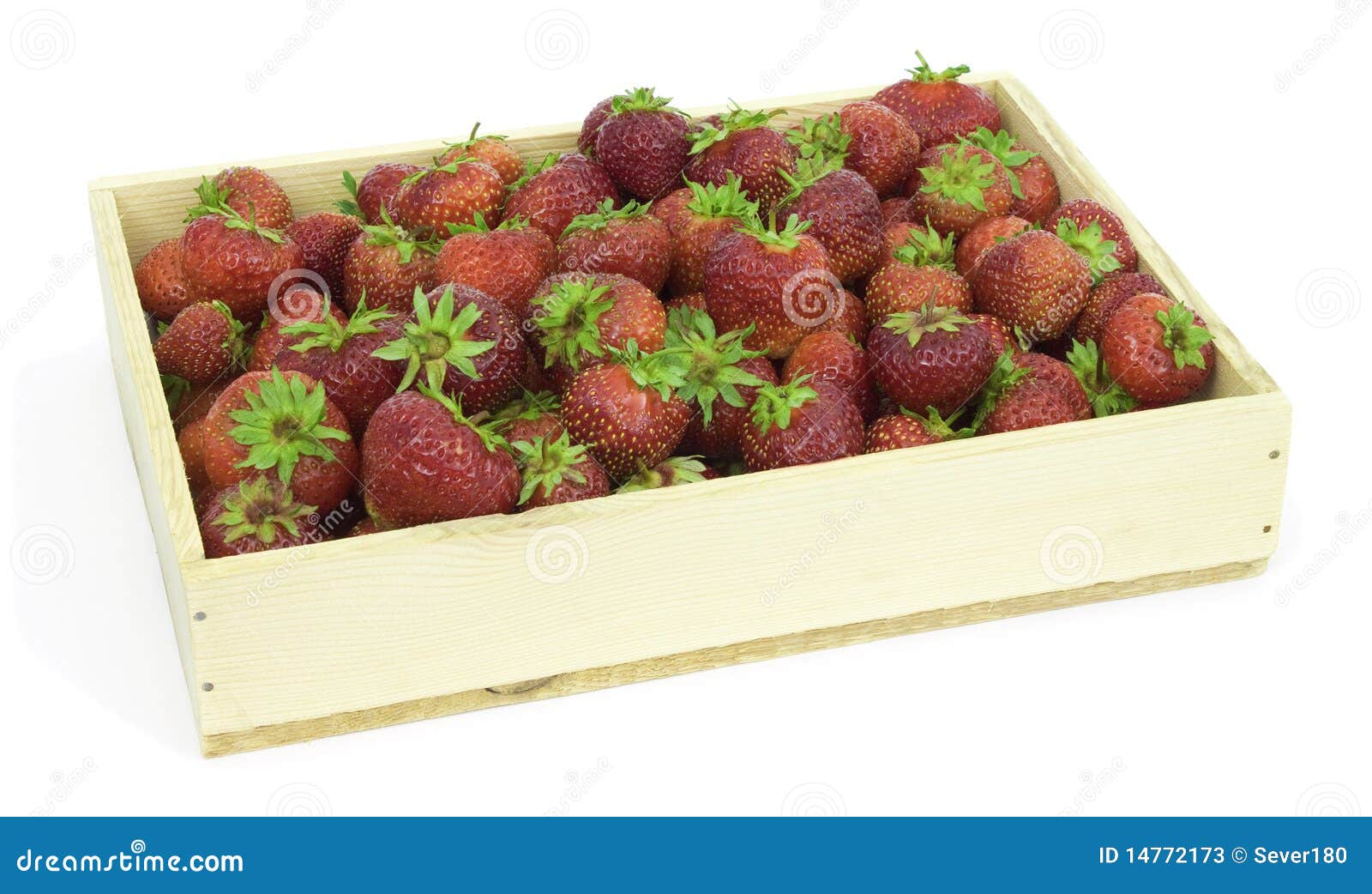 Strawberry in wooden box stock image. Image of vitamin - 14772173