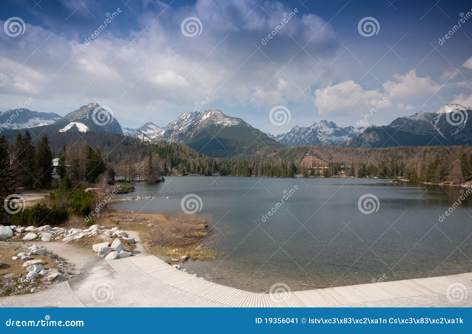 Strbske pleso lake stock image. Image of cloud, lake - 19356041